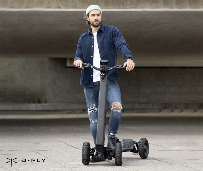 Dragonfly Hyperscooter: monopattino elettrico a quattro ruote